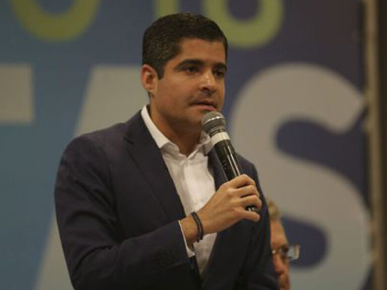 ACM Neto Confirma Candidatura ao Governo da Bahia em 2026 Após Virada ...
